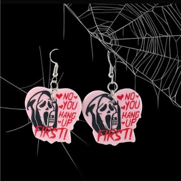 Jewelry | Scream Ghostface Earring No You Hang Up First Horror Movie ...